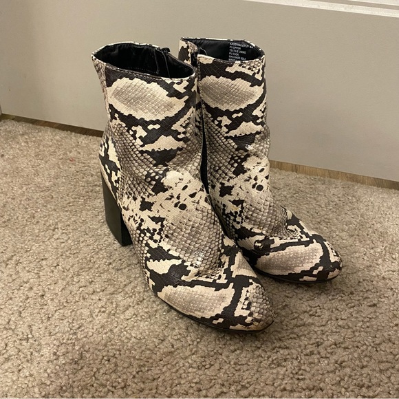 Madden Girl | Shoes | Steve Madden Madden Girl Snakeskin Booties | Poshmark